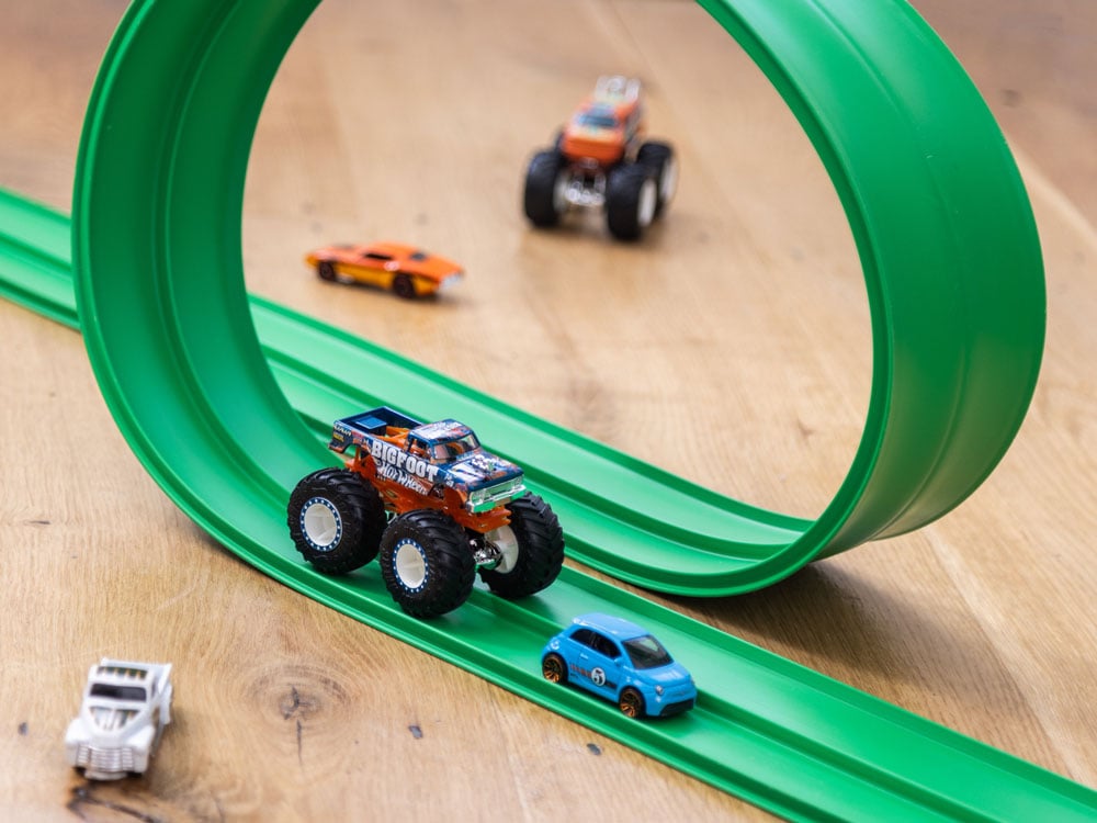 FlexiTrack - Flexible Toy Car Racing Track | Race Masters UK | Free ...